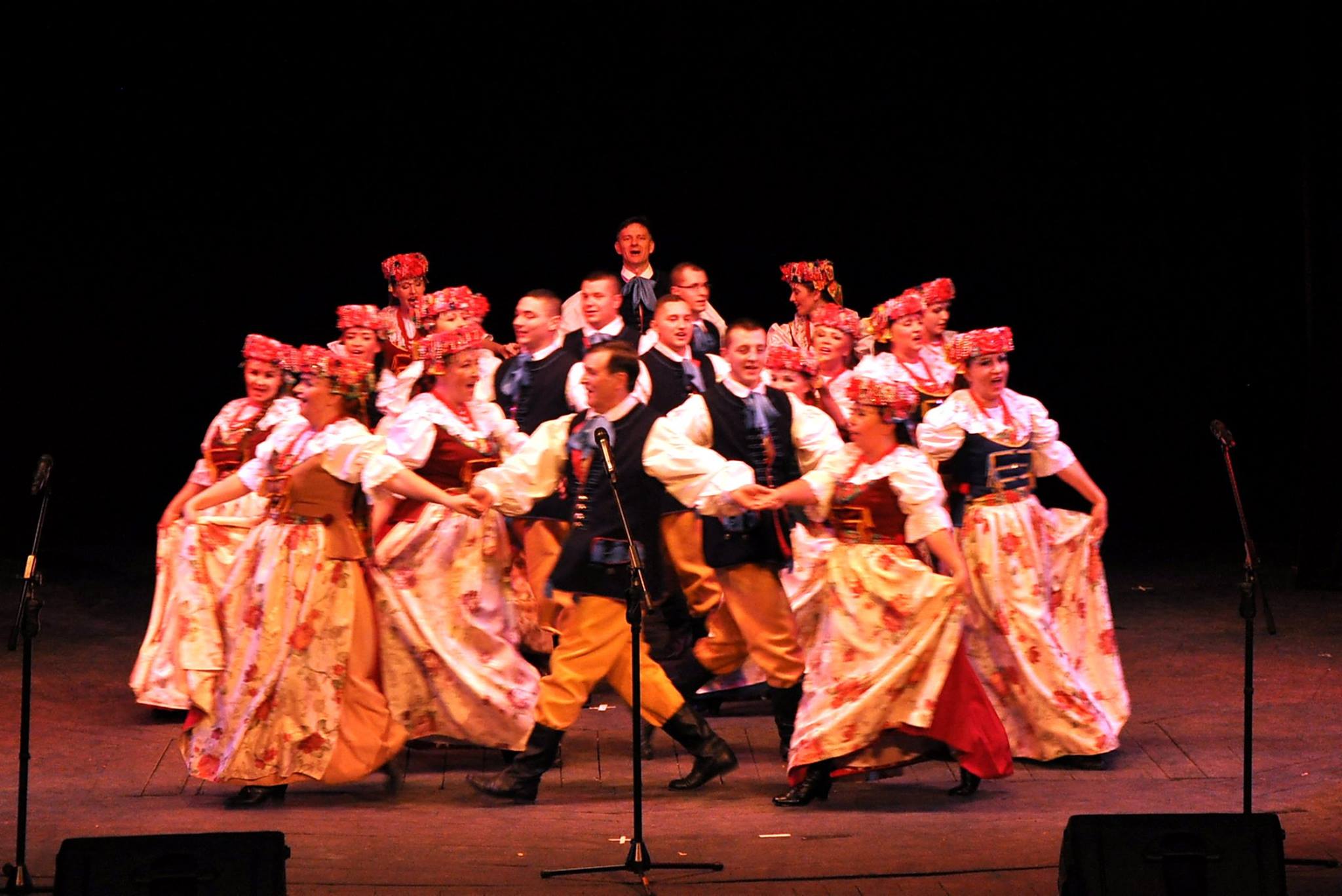 Ogrodowy, jedliniok, polka wróbel. Zatańcz z Zespołem Pieśni i Tańca ...